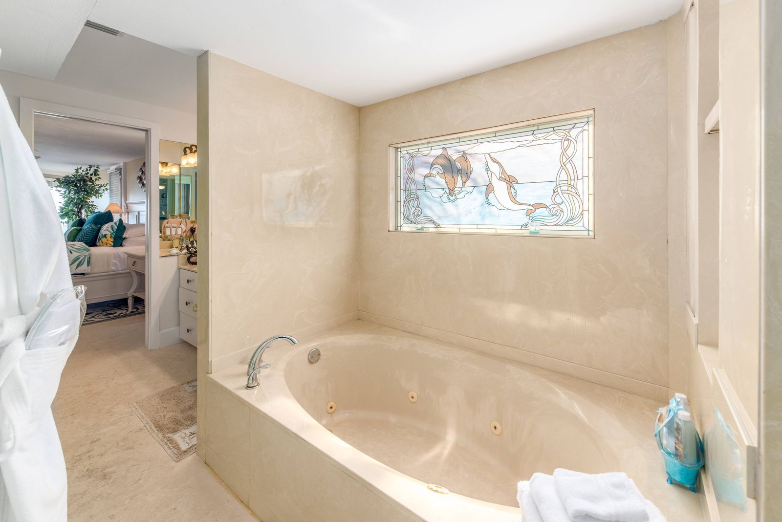 Family Tides: 6 Bedroom Beach House Rental in Stuart, Florida