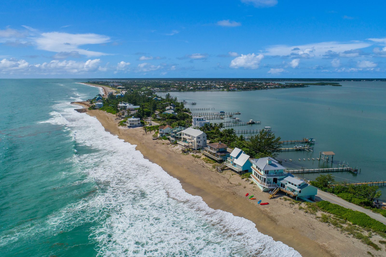 Eden Beach Retreat: 7 Bedroom Beach House Rental in Florida