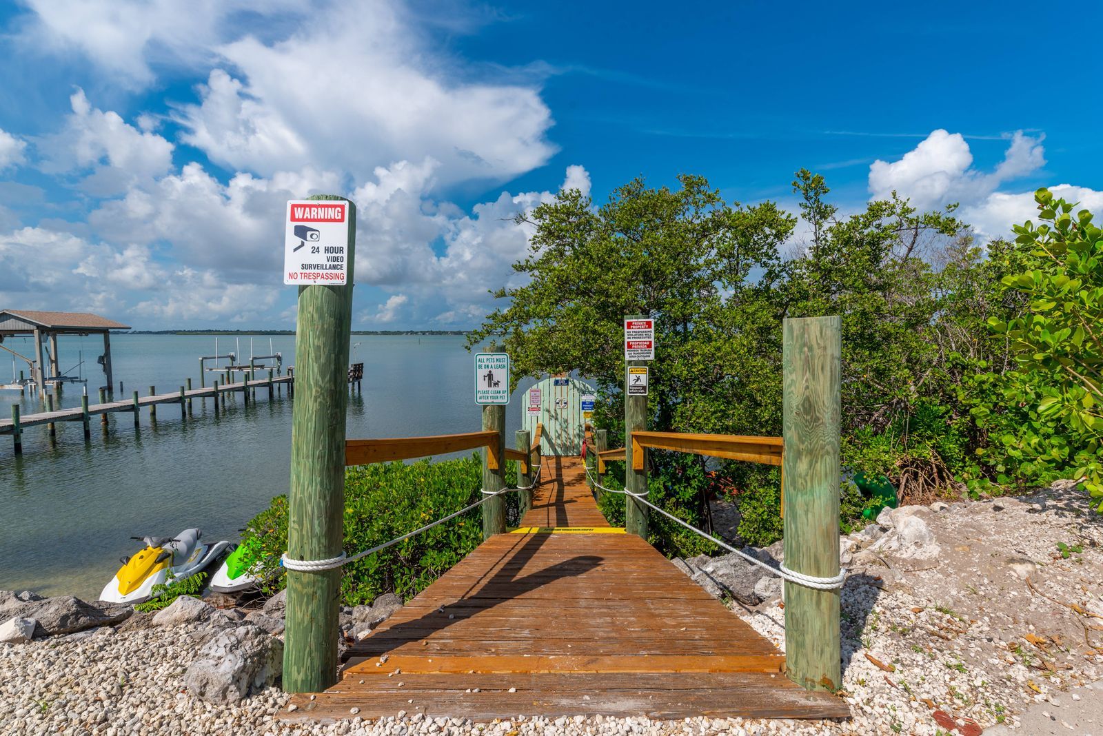 Eden Beach Retreat: 7 Bedroom Beach House Rental in Florida