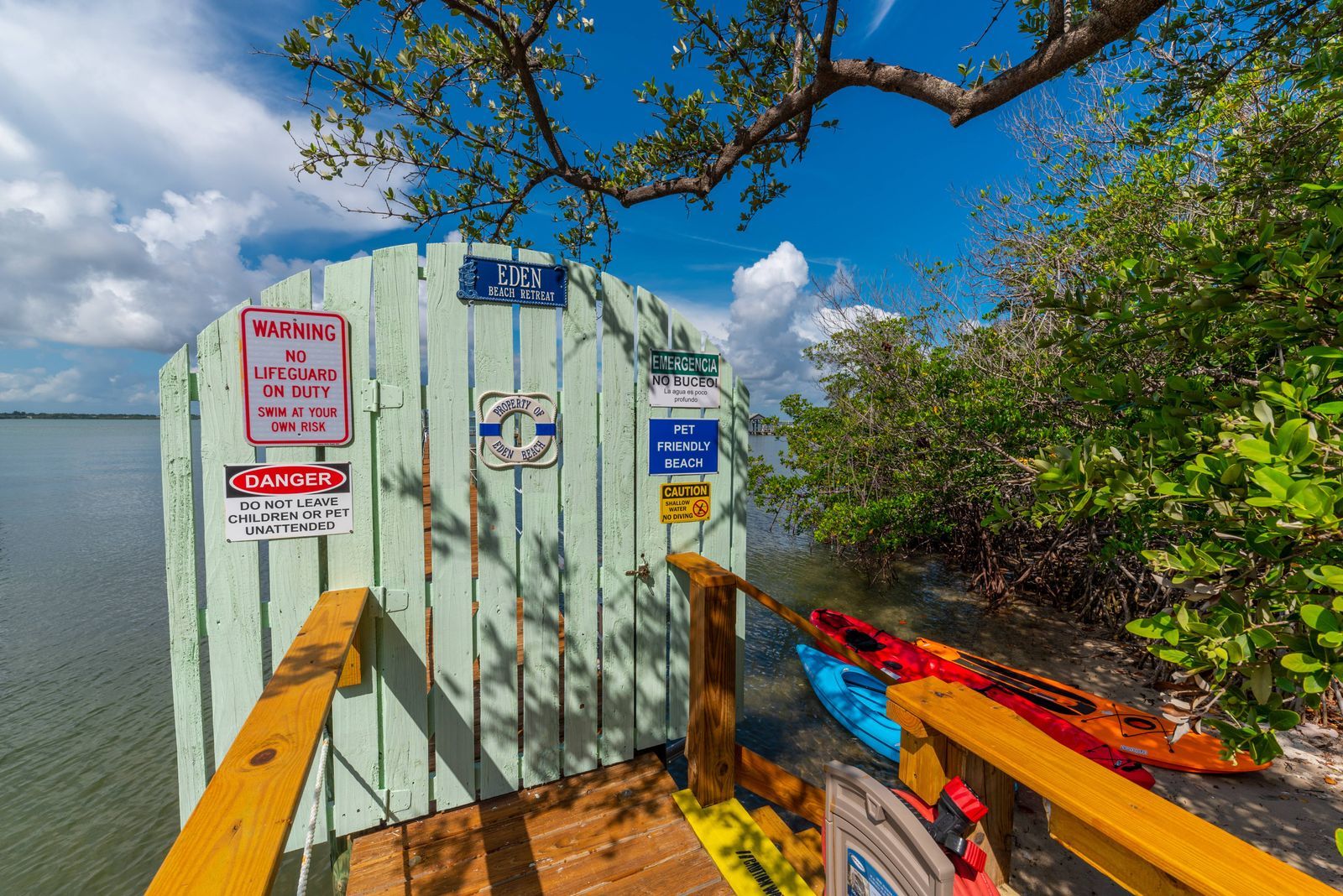 Eden Beach Retreat: 7 Bedroom Beach House Rental in Florida