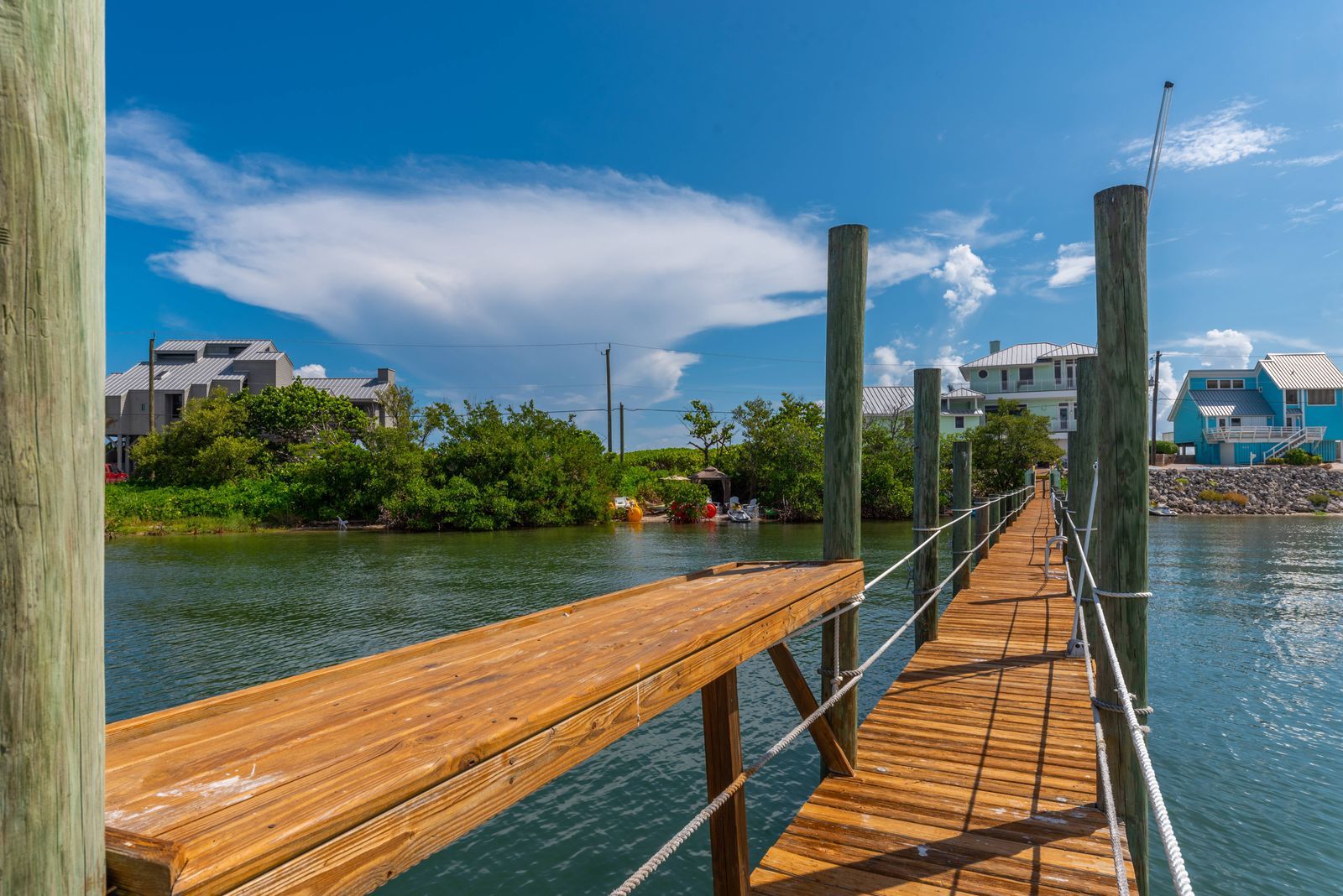 Eden Beach Retreat: 7 Bedroom Beach House Rental in Florida