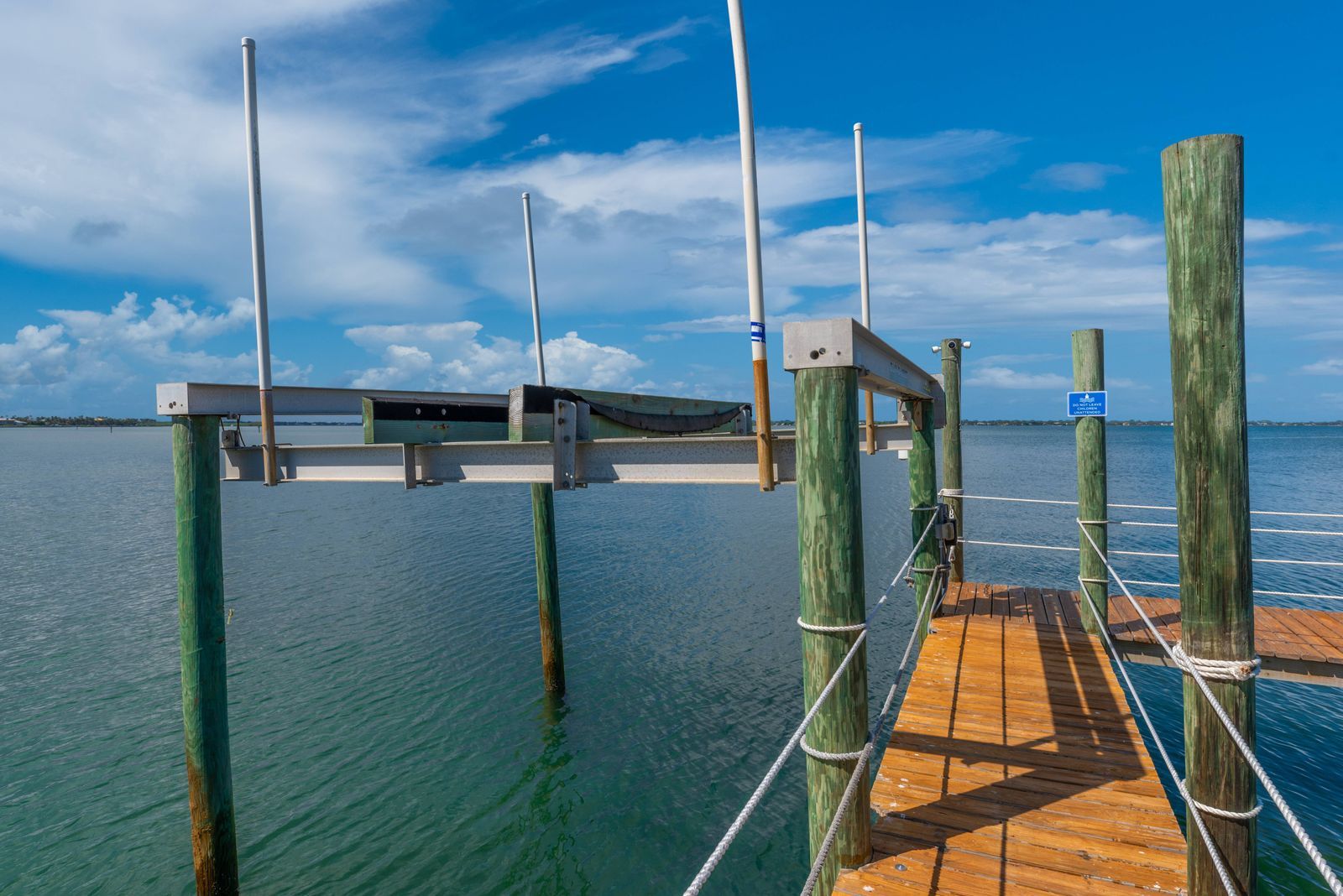 Eden Beach Retreat: 7 Bedroom Beach House Rental in Florida