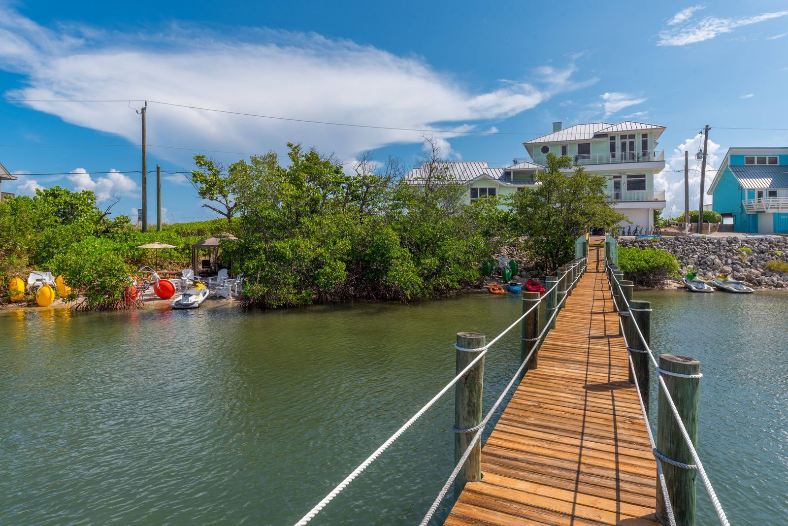 Eden Beach Retreat: 7 Bedroom Beach House Rental in Florida