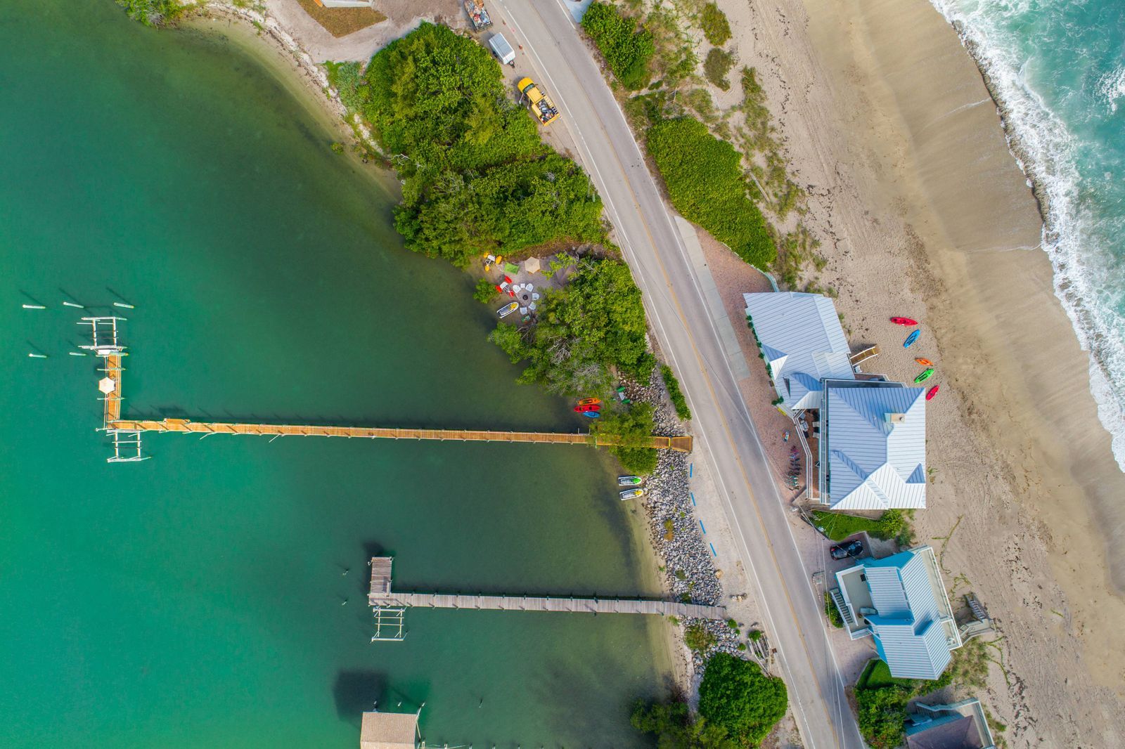 Eden Beach Retreat: 7 Bedroom Beach House Rental in Florida