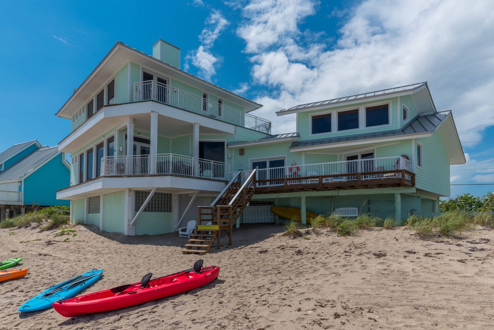 Eden Beach Retreat: 7 Bedroom Beach House Rental in Florida