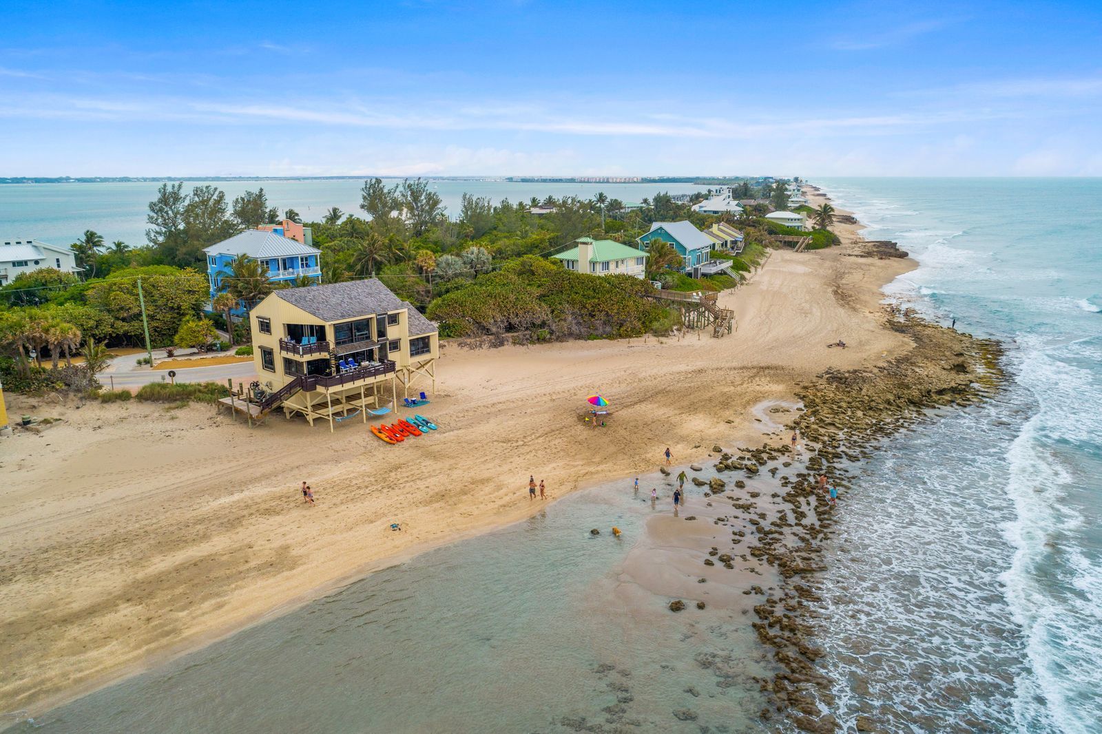 Bathtub Beach Retreat: Oceanfront Oasis with River Access in Stuart, FL