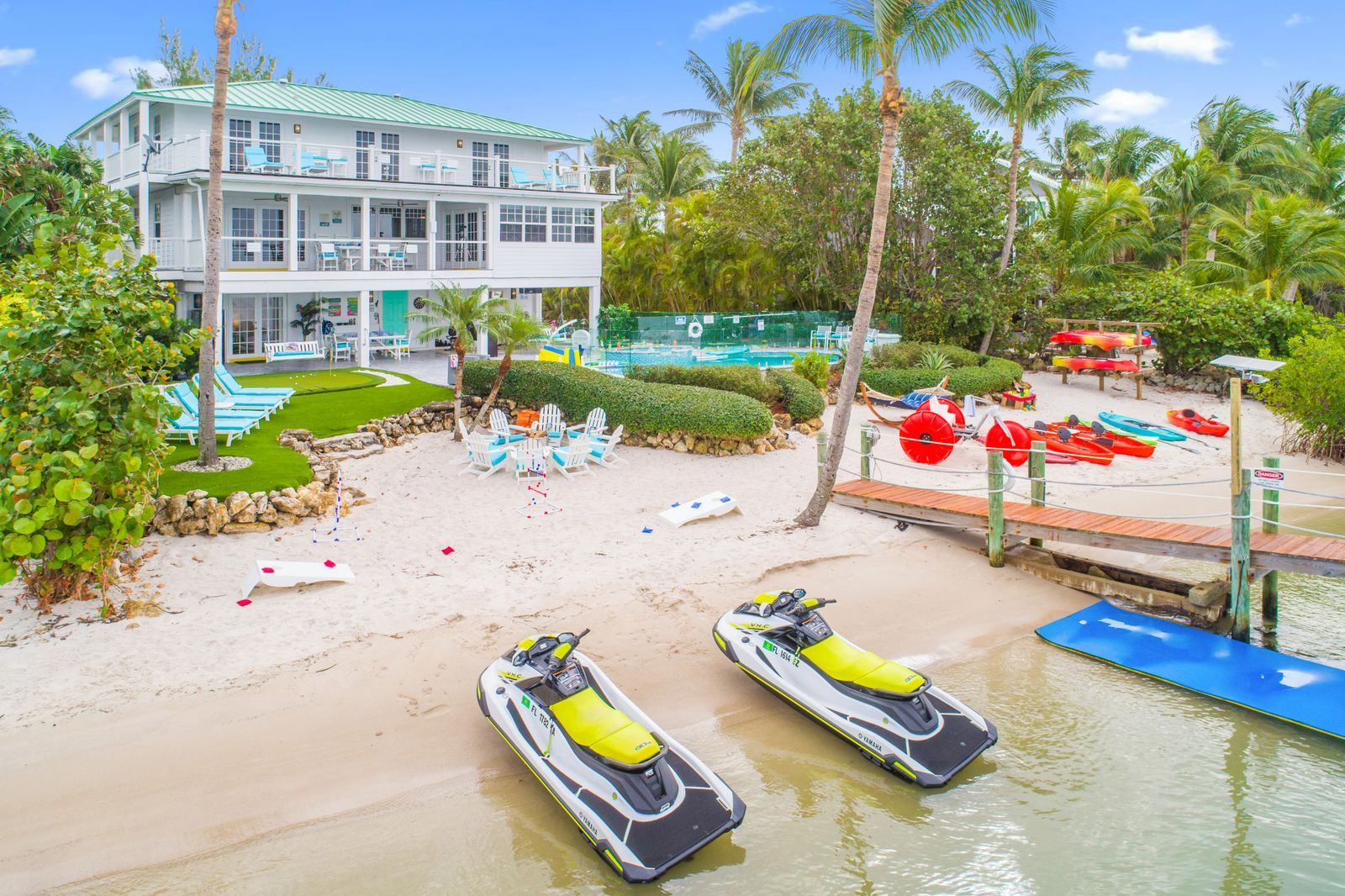 Aquarius Resort: Side by Side Riverfront Beach Rentals in Florida